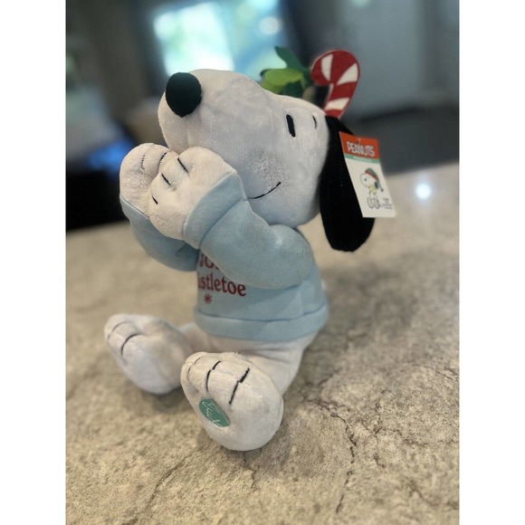 Peanuts | Toys | Peanuts Snoopy Plush With Joe Mistletoeplays Linus And ...
